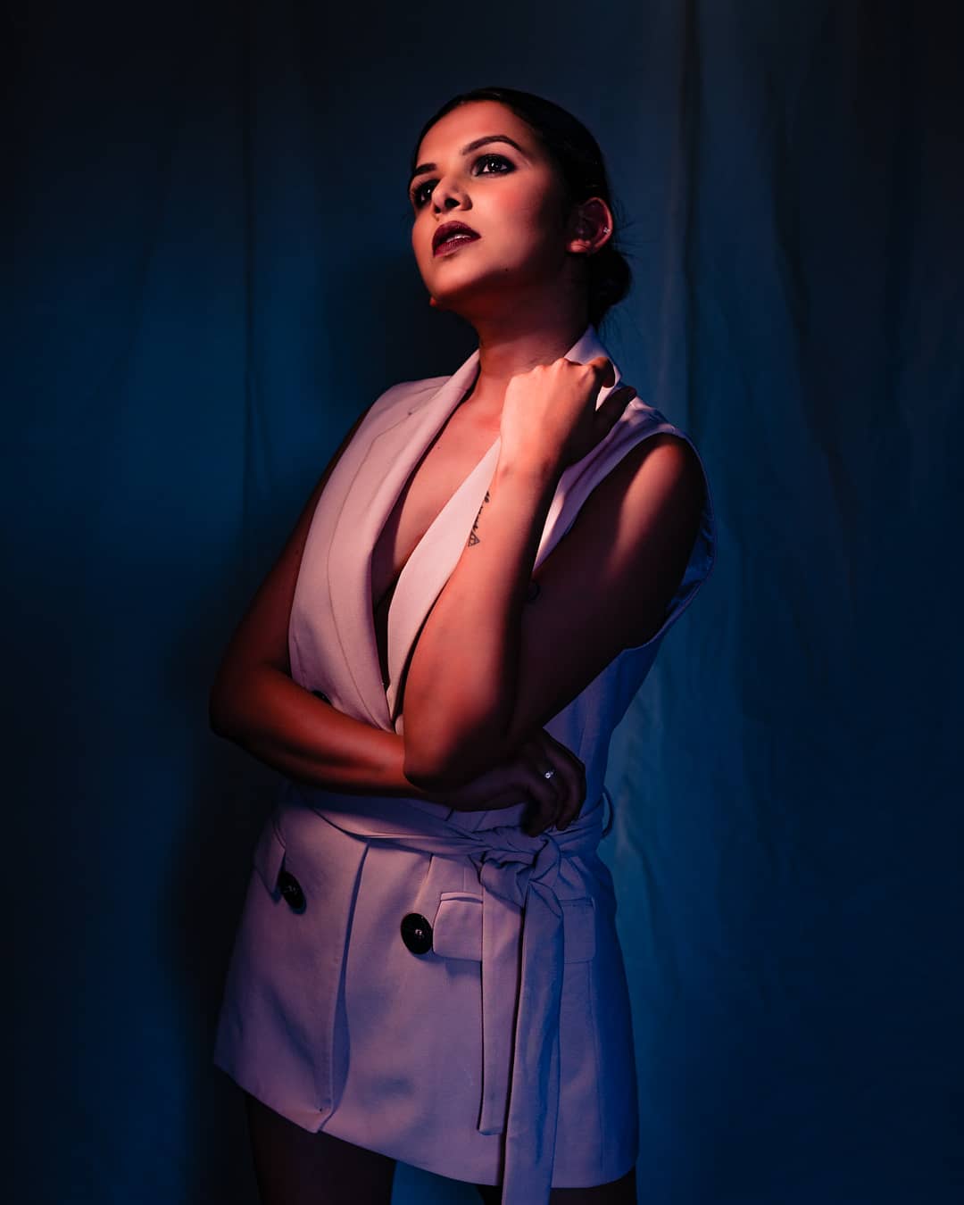 Mitali Mayekar showing her boldness in this hot Photoshoot - मराठीshoots