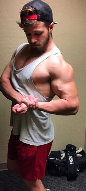 Beefcakes of Wrestling: Meet Evan Grey