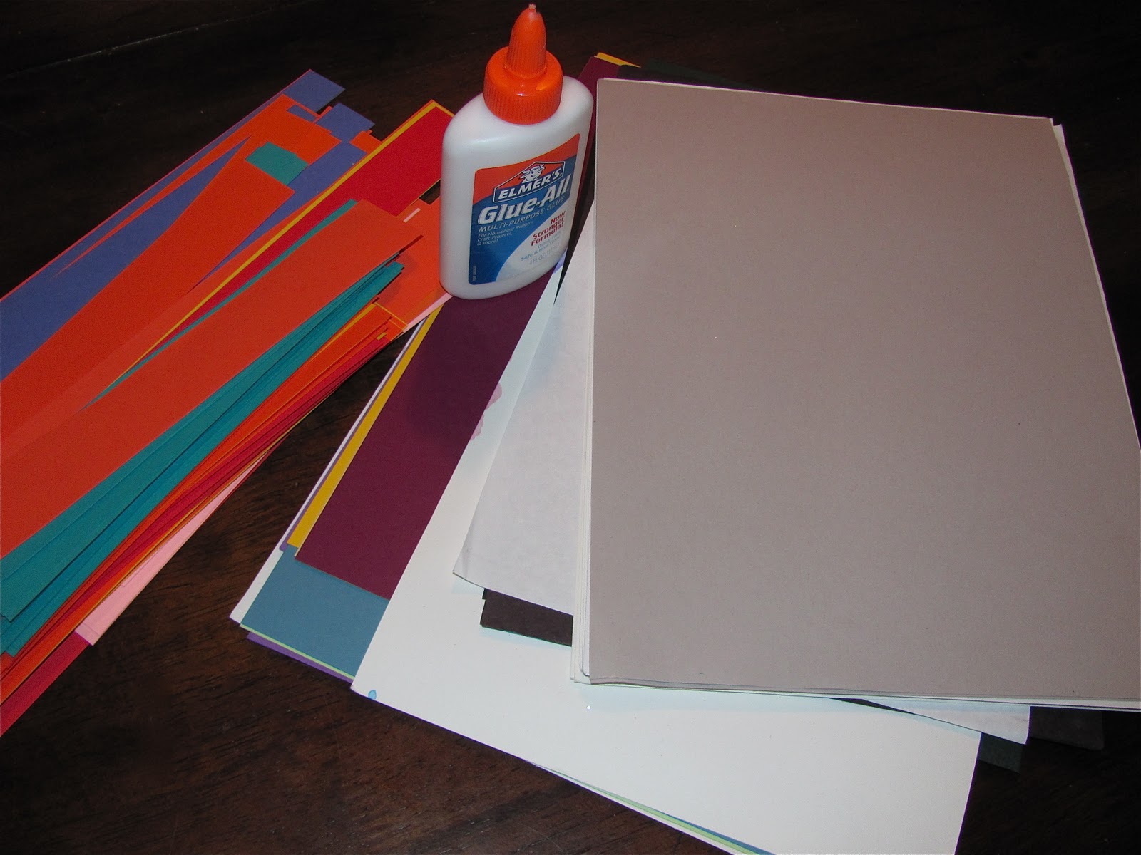 The Chocolate Muffin Tree: Construction Paper Strip Sculpture