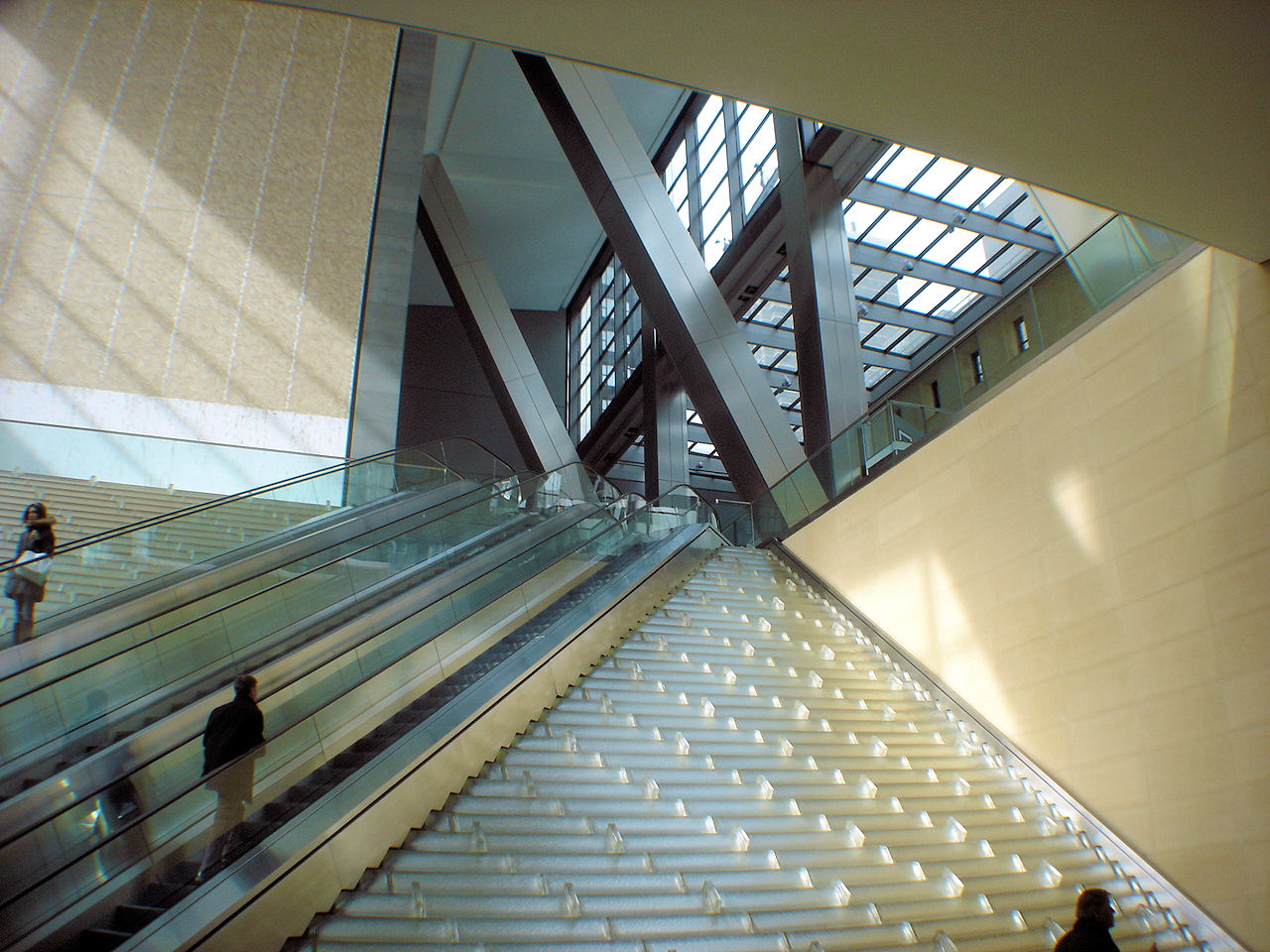 NYC Urban Sketchers Blog: SATURDAY: Sketch Hearst Tower