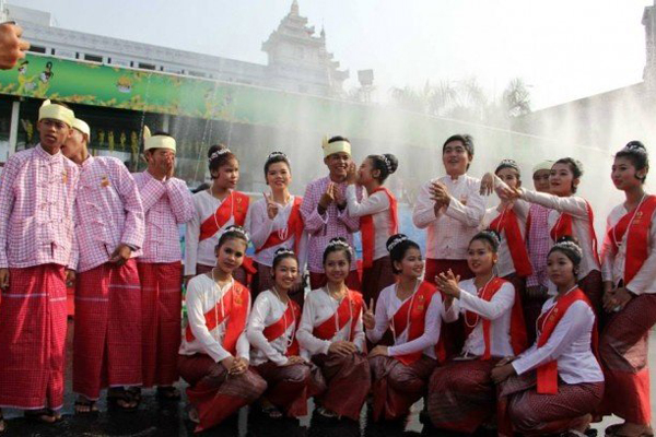 FolkCostume&Embroidery: Overview of the Peoples and Costumes of Myanmar ...