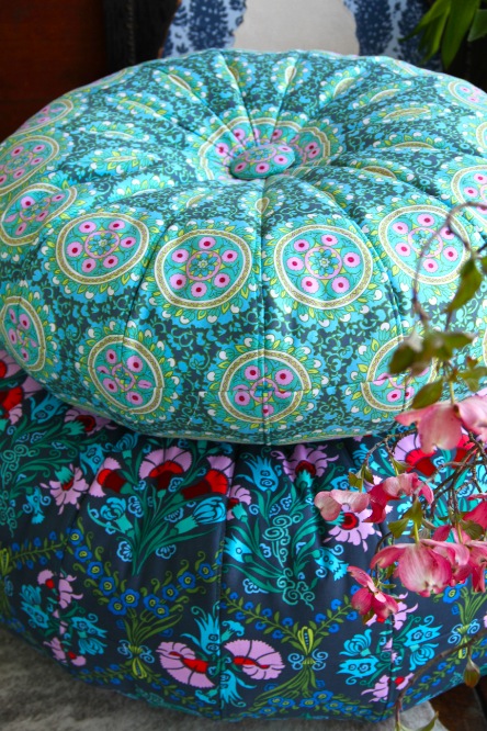 Cabbage Corner: FREE PATTERN from Amy Butler!!