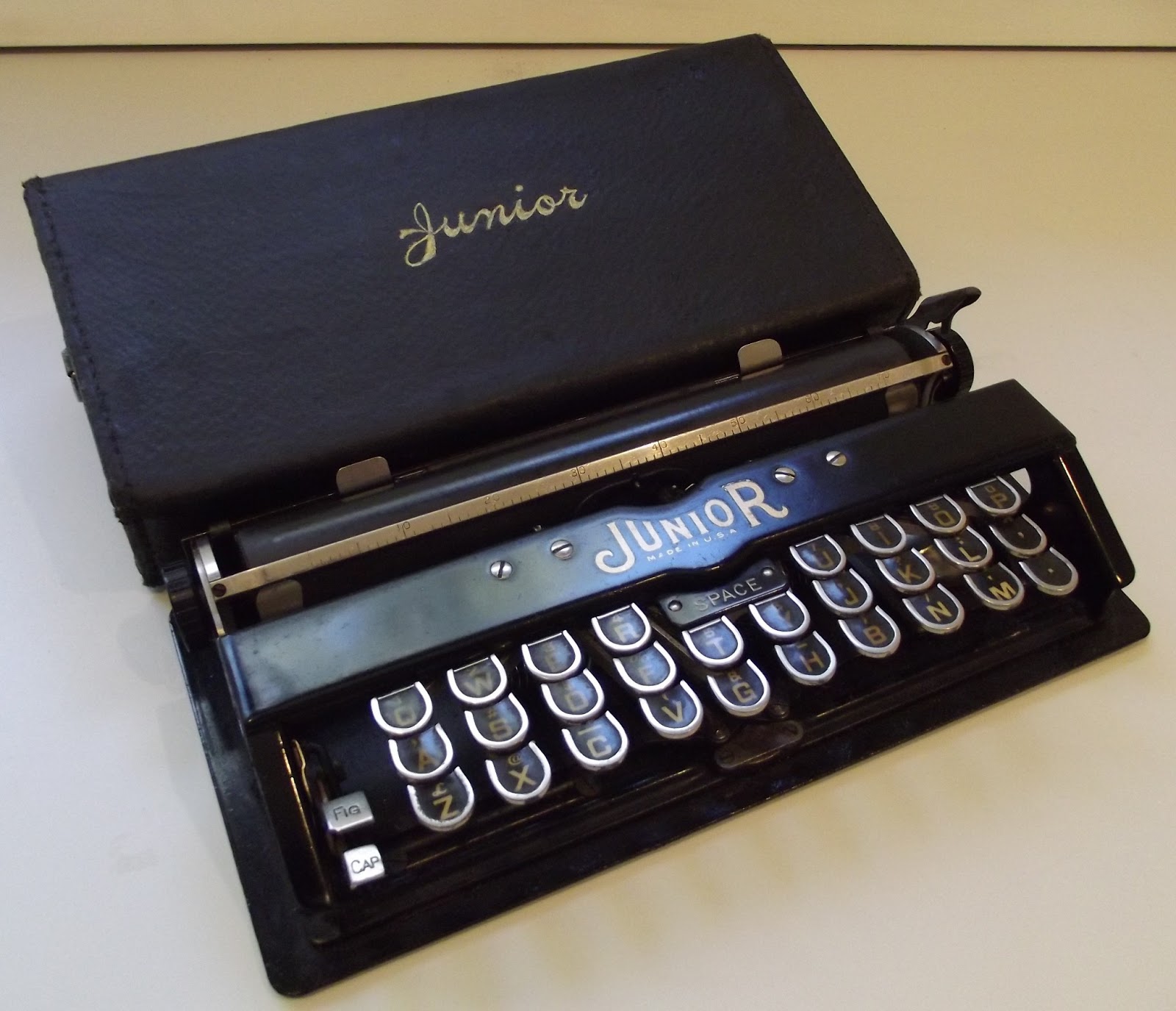 oz.Typewriter: New Typewriters, September 1907: Standard Folding and Junior