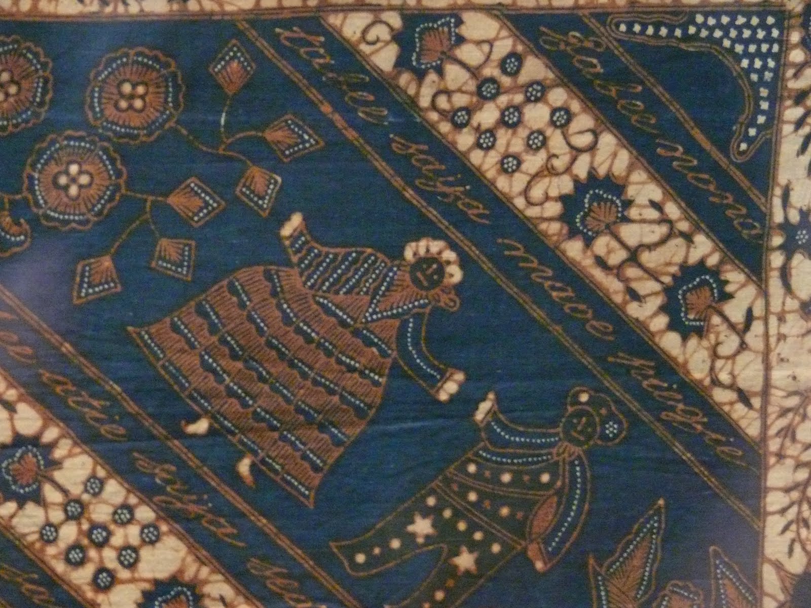 The journey to Batik / De reis naar Batik / by Sabine Bolk: Tour to ...