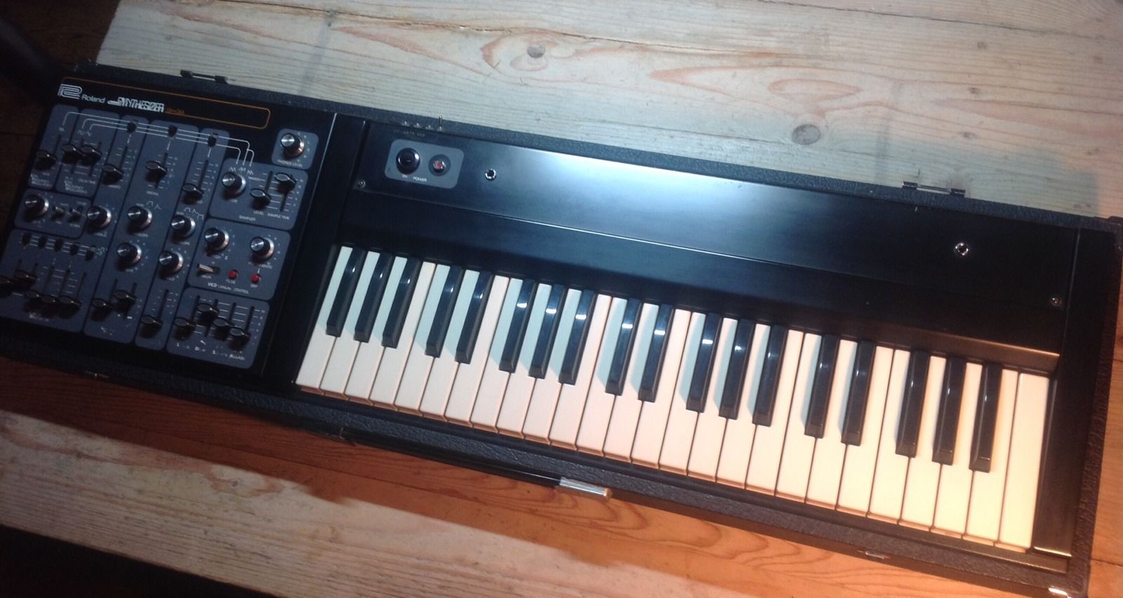 MATRIXSYNTH: Roland SH-3A Synthesizer with CV GATE VCF MODIFICATION