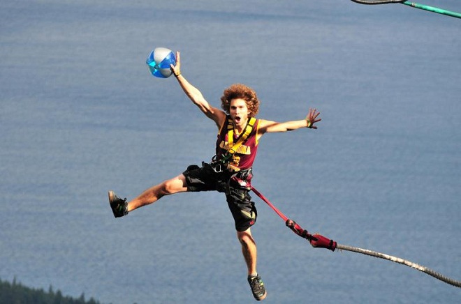 Bungy Jump in New Zealand.