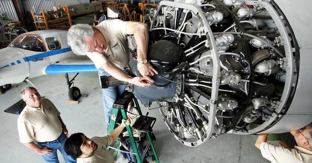 Kathryn's Report: Dream of making World War II era plane fly in ...