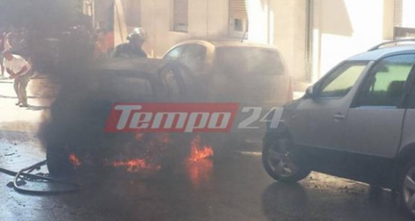 ΜΗ ΣΟΥ ΤΥΧΕΙ... ΝΕΑΡΟΣ ΣΤΗΝ ΠΑΤΡΑ ΚΑΒΓΑΔΙΣΕ ΜΕ ΣΥΓΓΕΝΗ ΤΟΥ ΚΑΙ ΤΟΥ ...