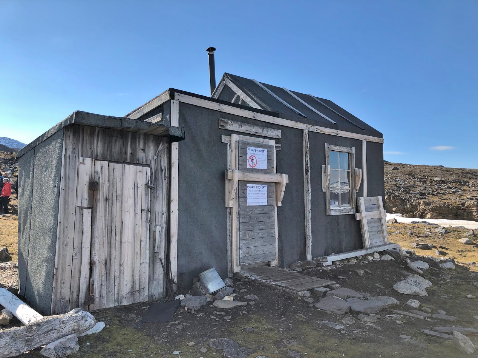 2019-06-30 Svalbard: July 04 – Camp Zoe, New London and Ny Ålesund