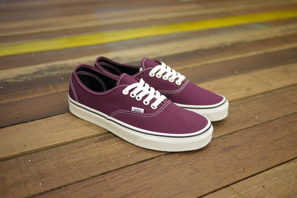 CROSSOVER: VANS NEW ARRIVAL