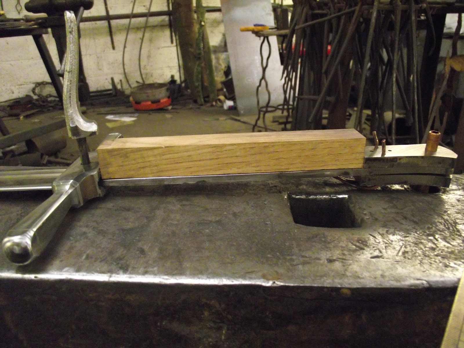 The New Hearth: Grosse Messer