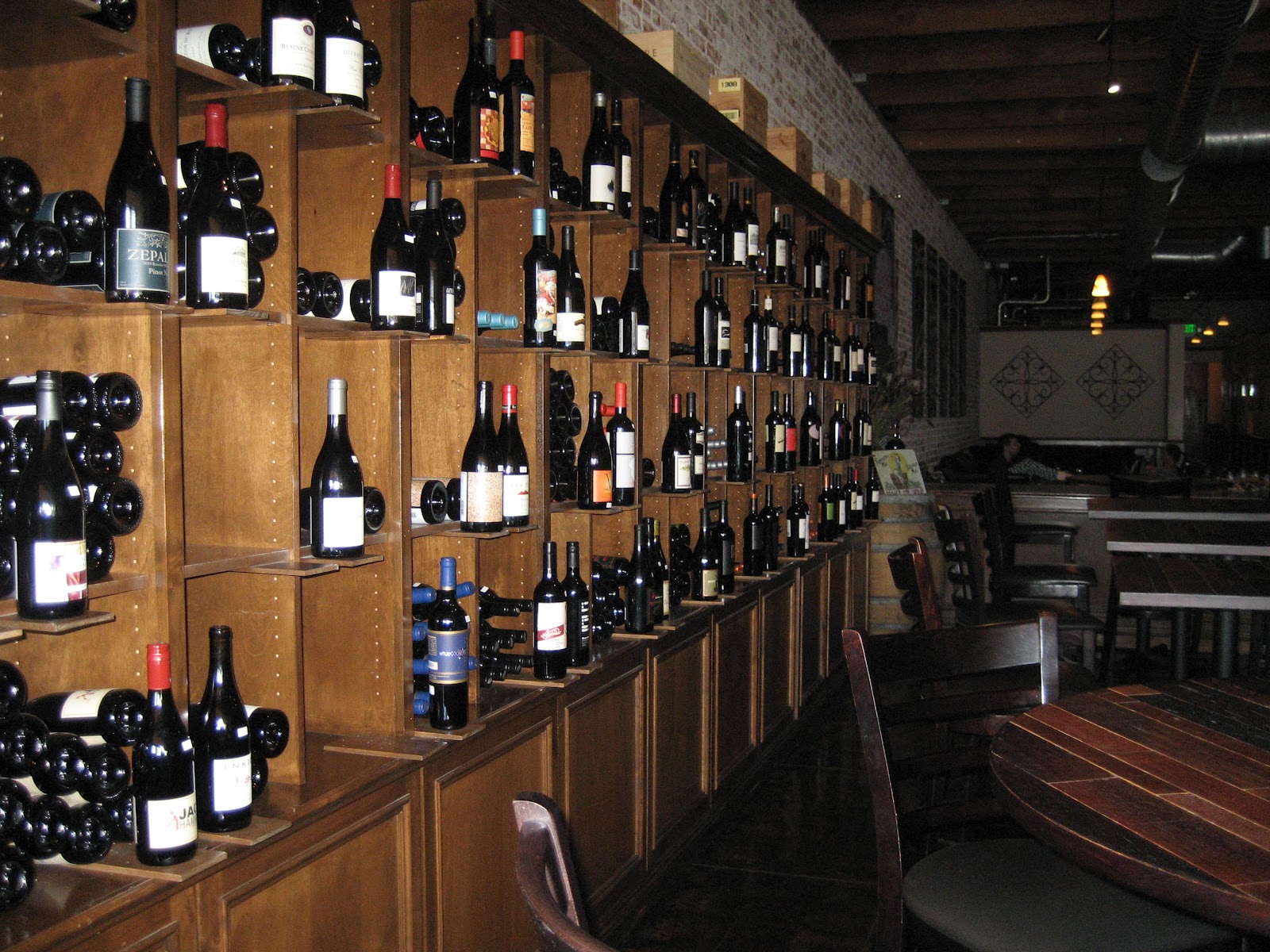 Twisted Vine Wine Bar ~ occinteriordesign