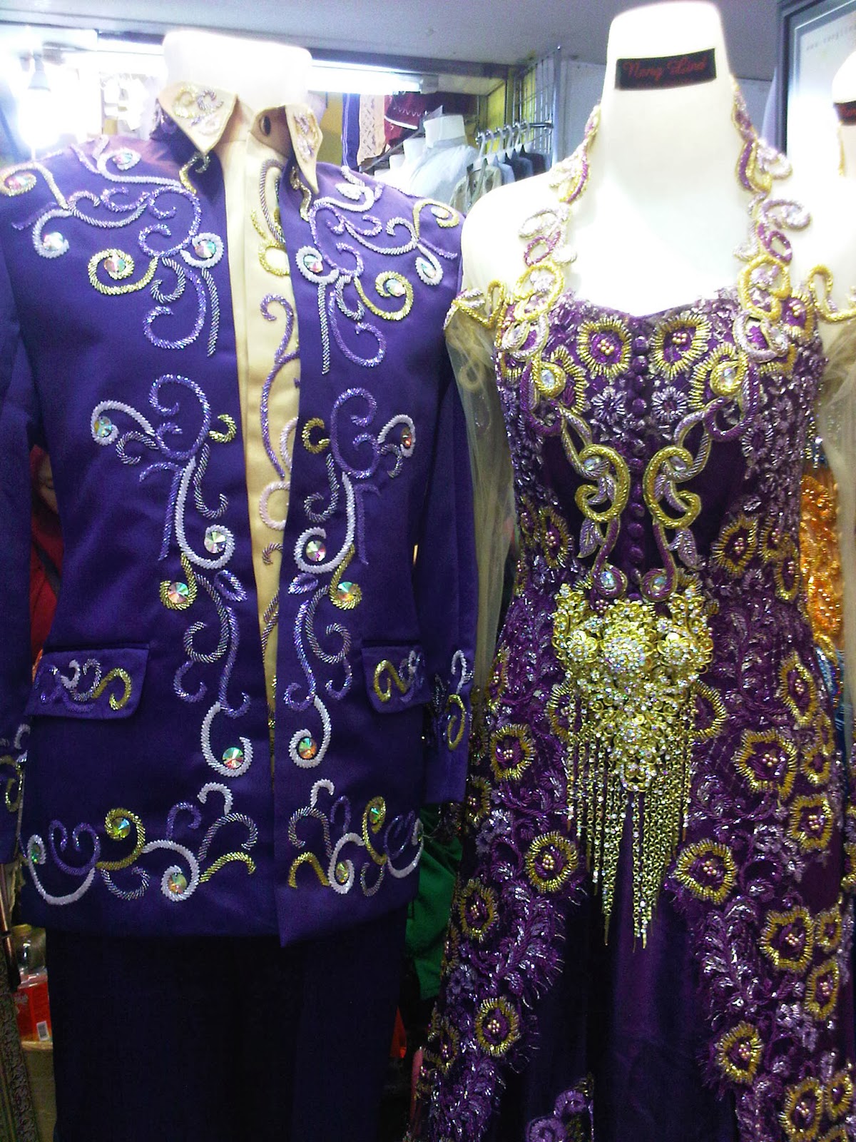 Rumah Pengantin Bugis Makassar: BAJU KEBAYA MODERN