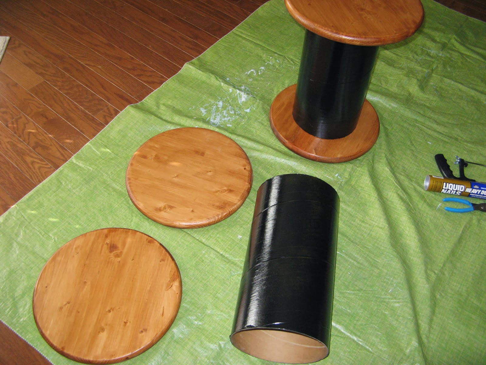 Susan Snyder: DIY SPOOL TABLE