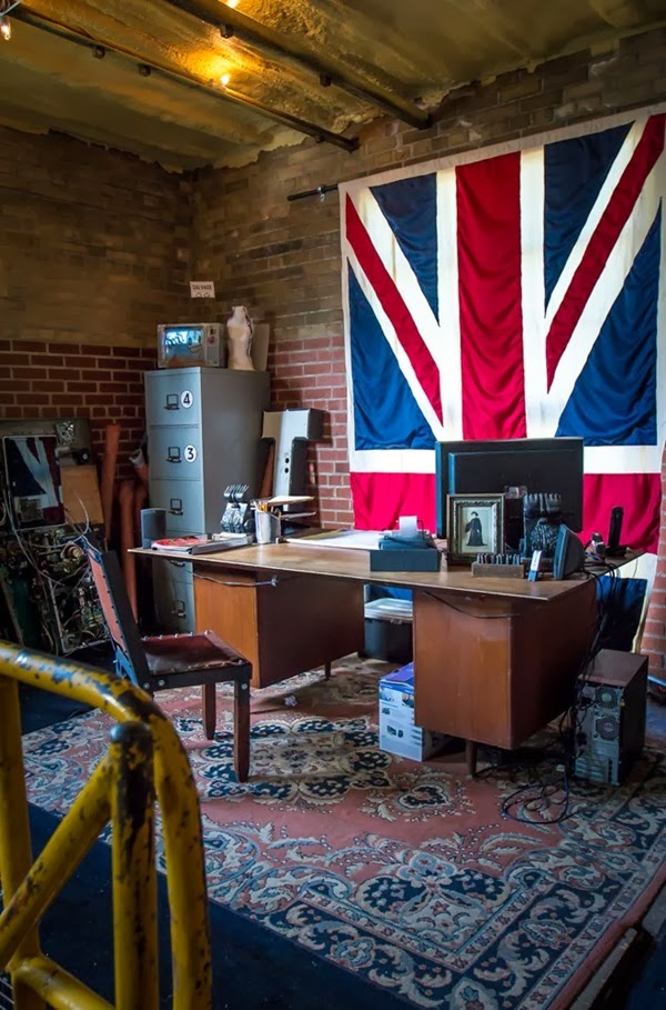 Na Dúvida... Experimenta! : METROPOLIS FACTORY