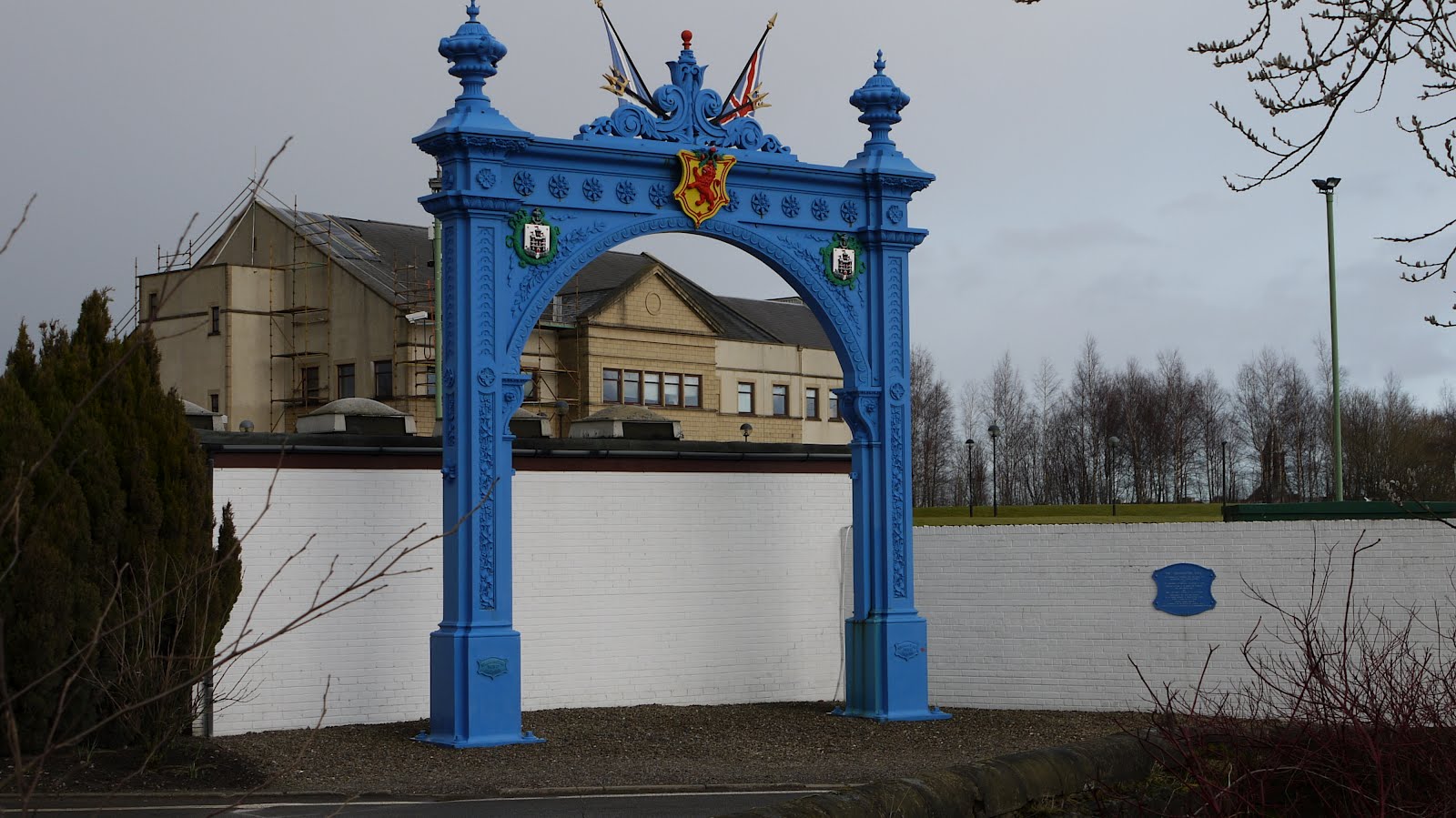 Walking and Crawling: Larbert to the Behind The Wall/Falkirk Beer ...