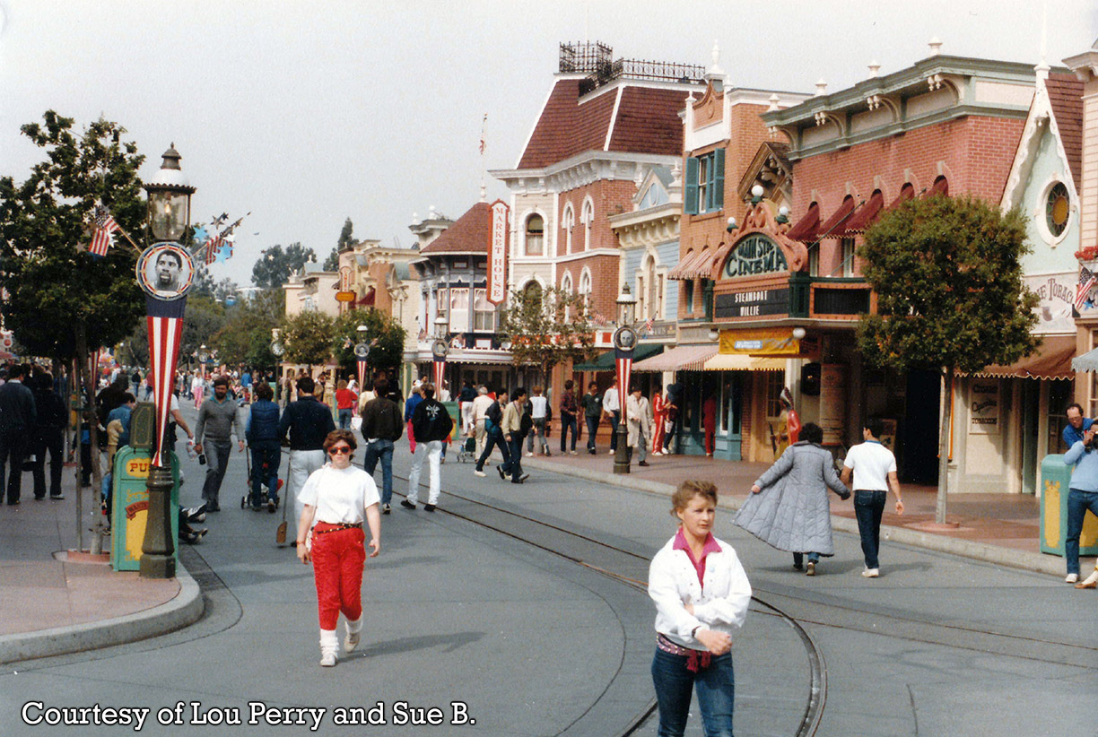 GORILLAS DON'T BLOG: Main Street, March 8, 1985