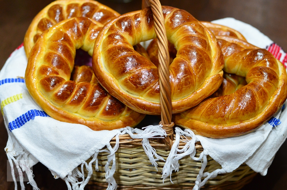 Retete traditionale specifice sarbatorilor de iarna - CAIETUL CU RETETE