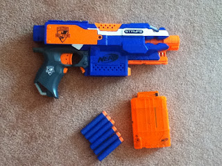 Outback Nerf: Nerf Elite Stryfe Review (75ft orange trigger)