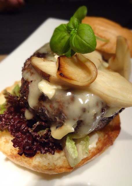 Scrumpdillyicious: The Bymark Burger with Brie de Meaux & Truffle Aïoli
