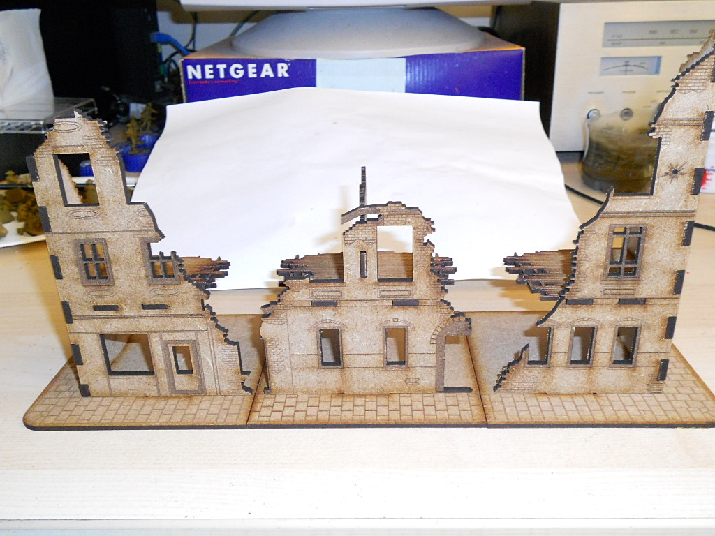 Ferb's Fighting Forces: New 28mm MDF ruins from Commission Figurines