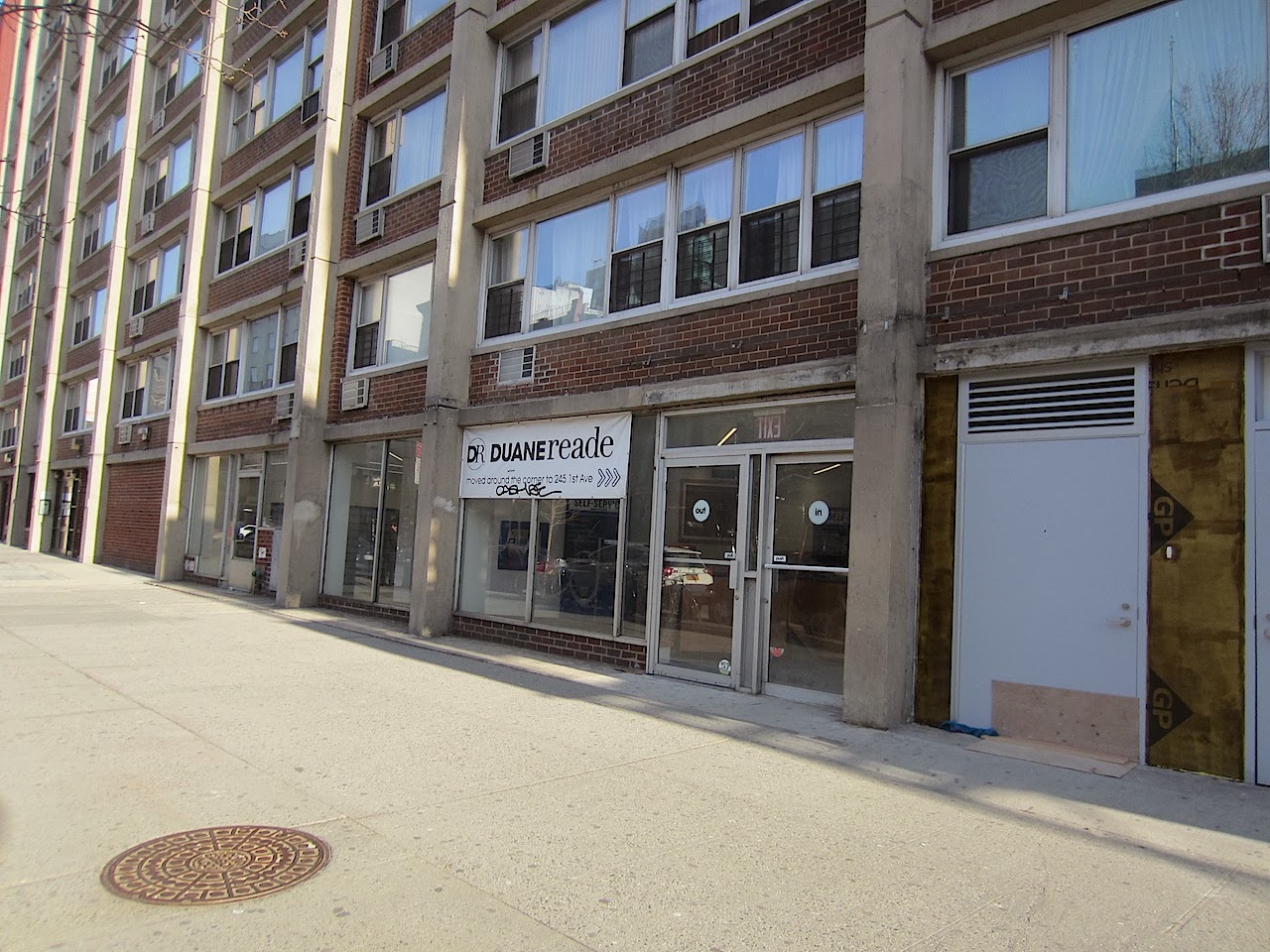 EV Grieve: Exclusive 2nd look inside the all-new USPS retail outlet on ...