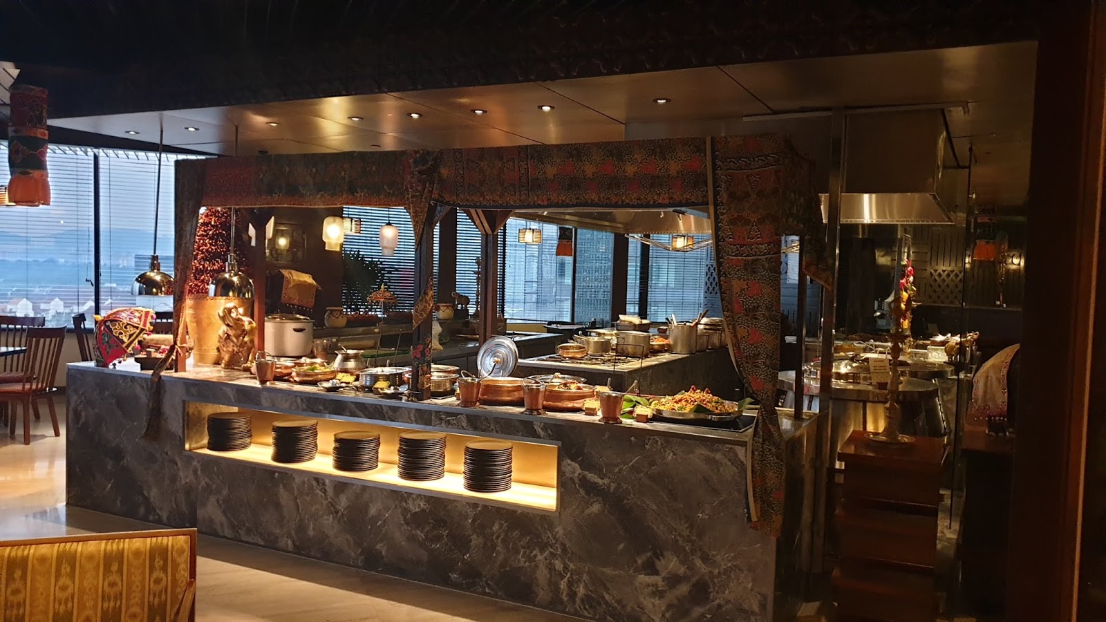 E-Wen Hooi: Christmas Buffet Dinner @ Double Tree by Hilton, Intermark KL