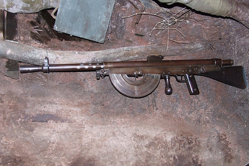 welcome to the world of weapons: Chauchat