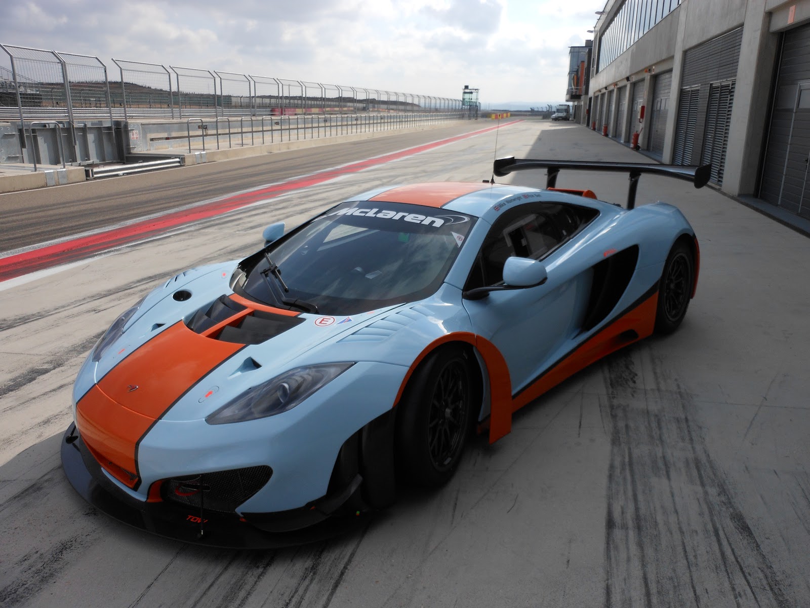 NEWS: Gulf Racing UK Team Blancpain Endurance Series 2013