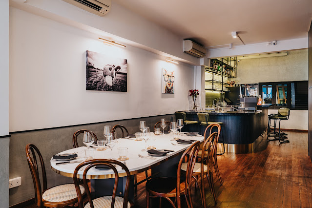 ‘Social’ steakhouse introduces communal dining concept