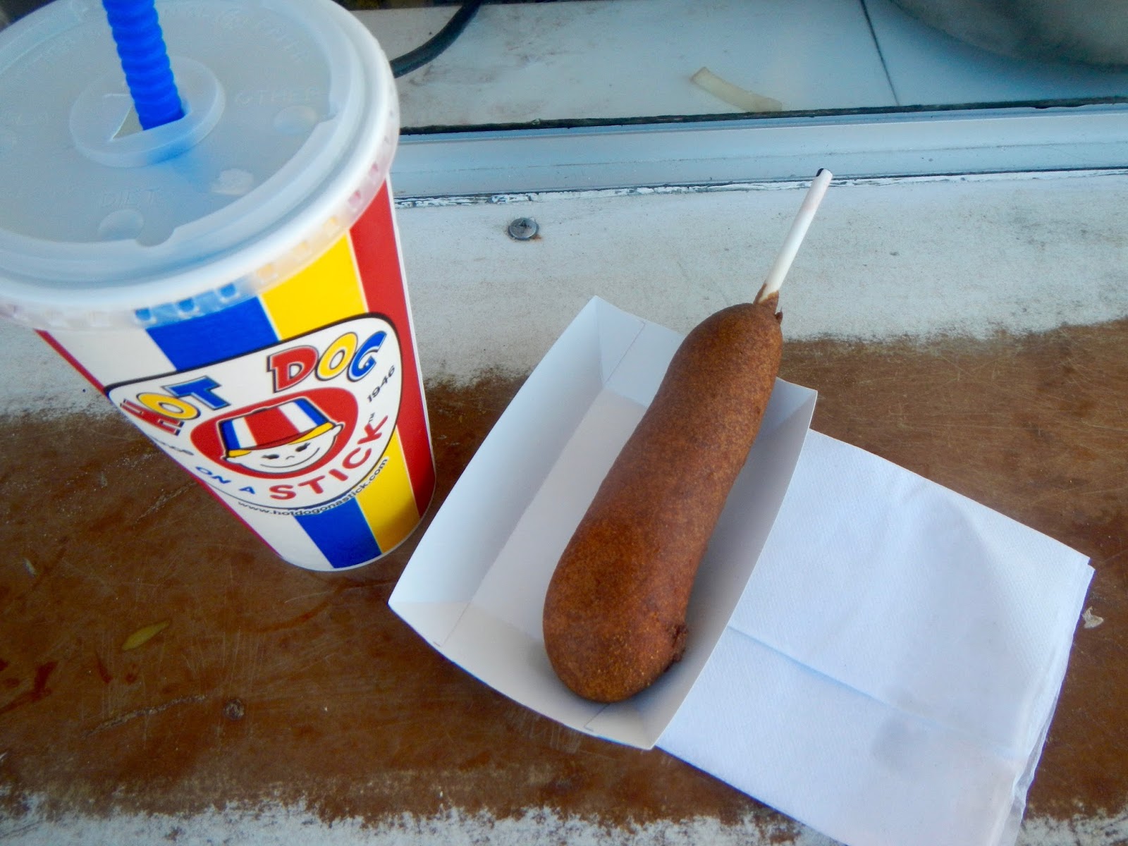 TrademarkEsq HOT DOG ON A STICK trademarkesq-hot-dog-on-a-stick