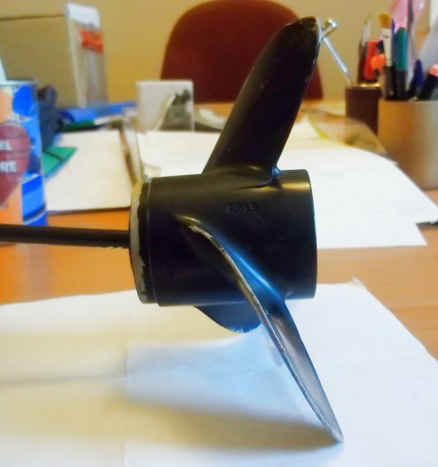 Faro del Picacho: Cambio de Hélice en motor Fueraborda