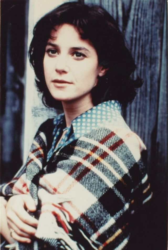 35 Portrait Photos of Debra Winger in the 1970s and ’80s ~ Vintage Everyday