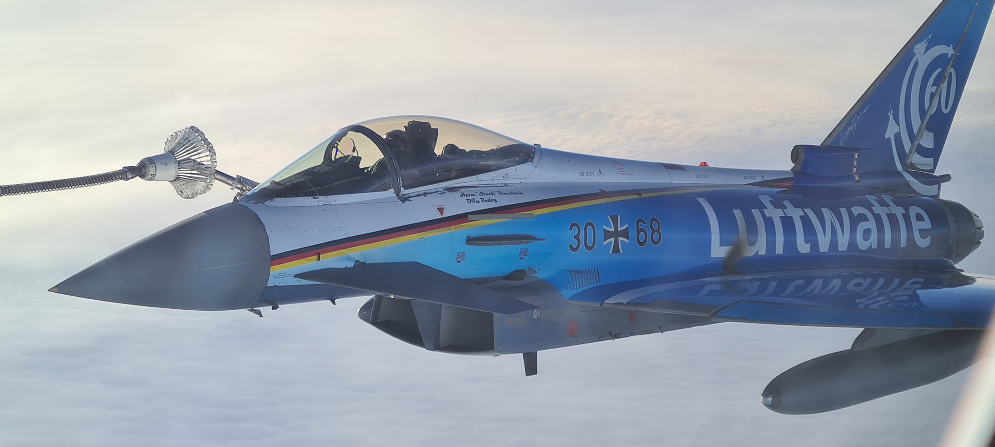 AAG_th บันทึกประจำวัน: Airbus จะเสนอเครื่องบินขับไล่ Eurofighter ...