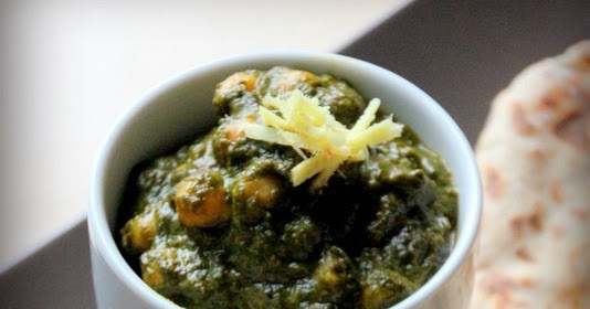 Saag Chole - Chickpea in a creamy Spinach Gravy