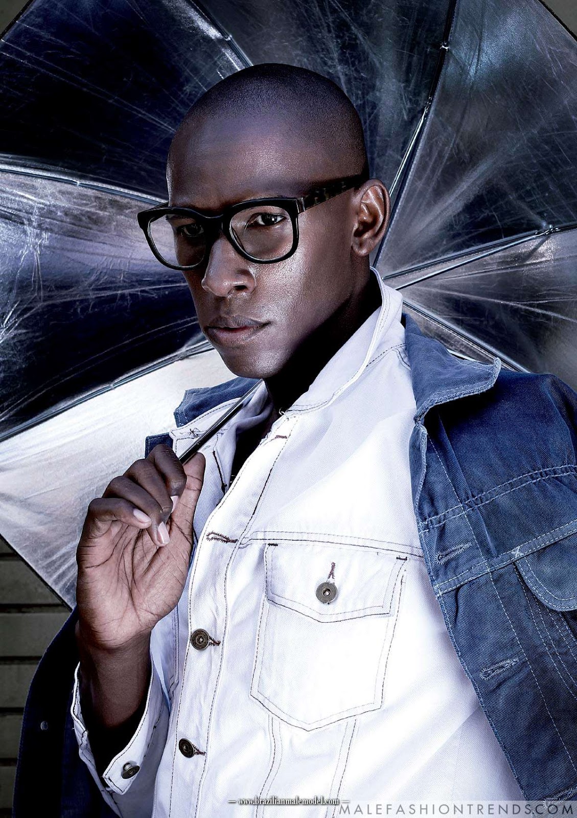 Vinicius Mendez para Brazilian Male Model Magazine por Matheus Muraca