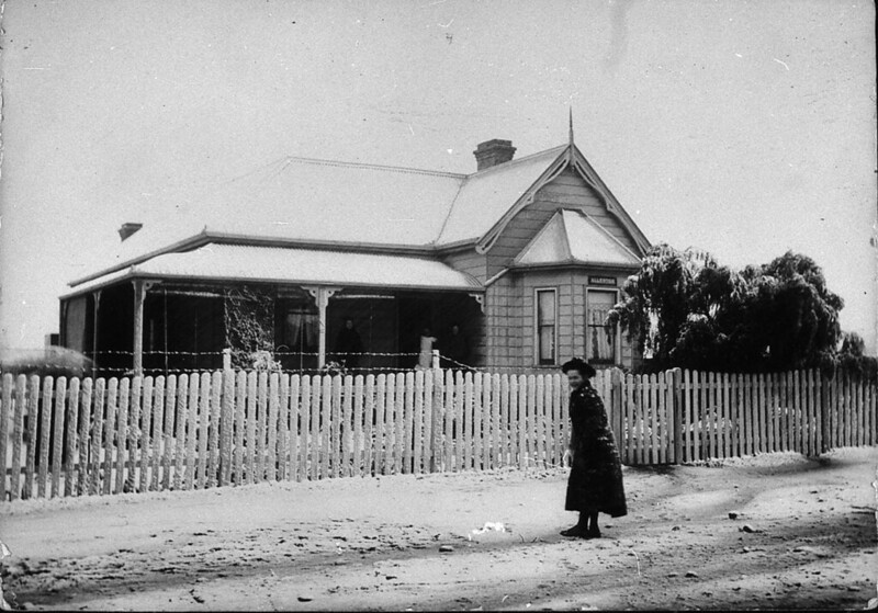 Historical Australian Towns: Mudgee, NSW: The Nest in The Hills