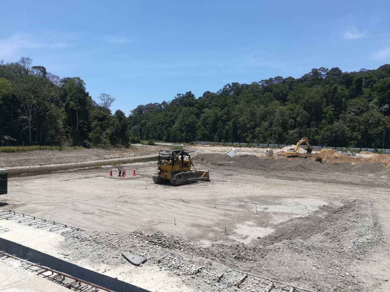 Filling and backfilling works of soil-civil engineering