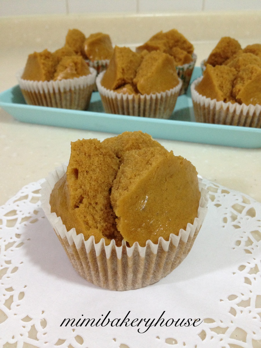 christeens blog: Steamed Huat Kueh 蒸发糕