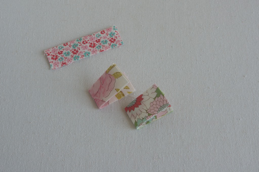 Stitching Notes: Tutorial: Prairie Points Panel