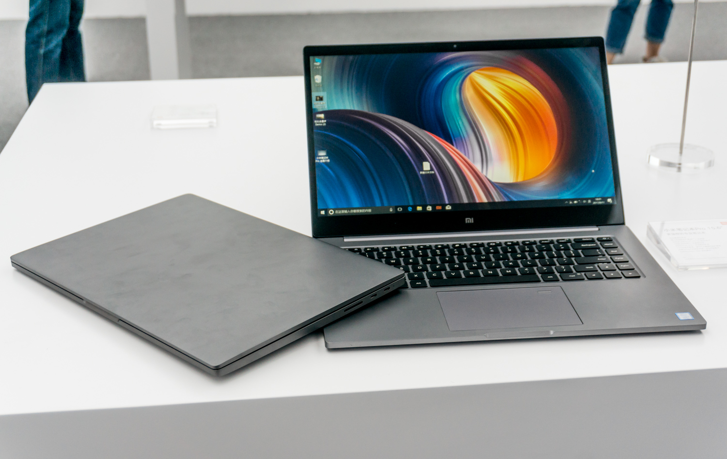 Gadgets live: Xiaomi Mi Notebook With Up to 8th Gen Intel Core i7 ...