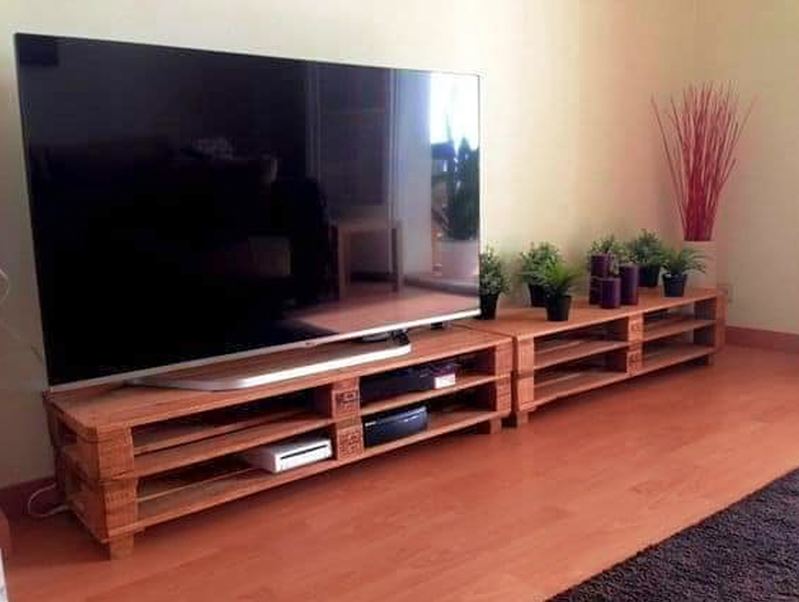 Móveis de Pallets - 20 ideias Criativas e Baratas