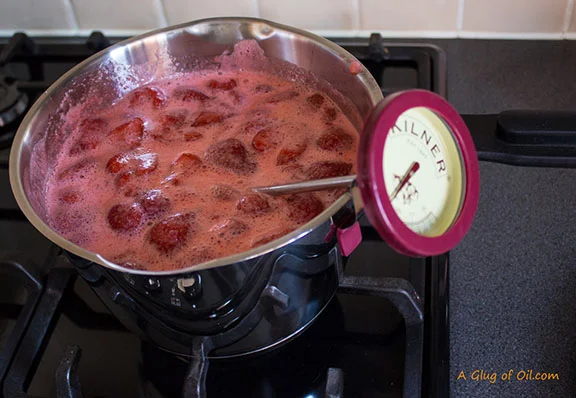 Strawberry and Prosecco Jam | A Glug of Oil