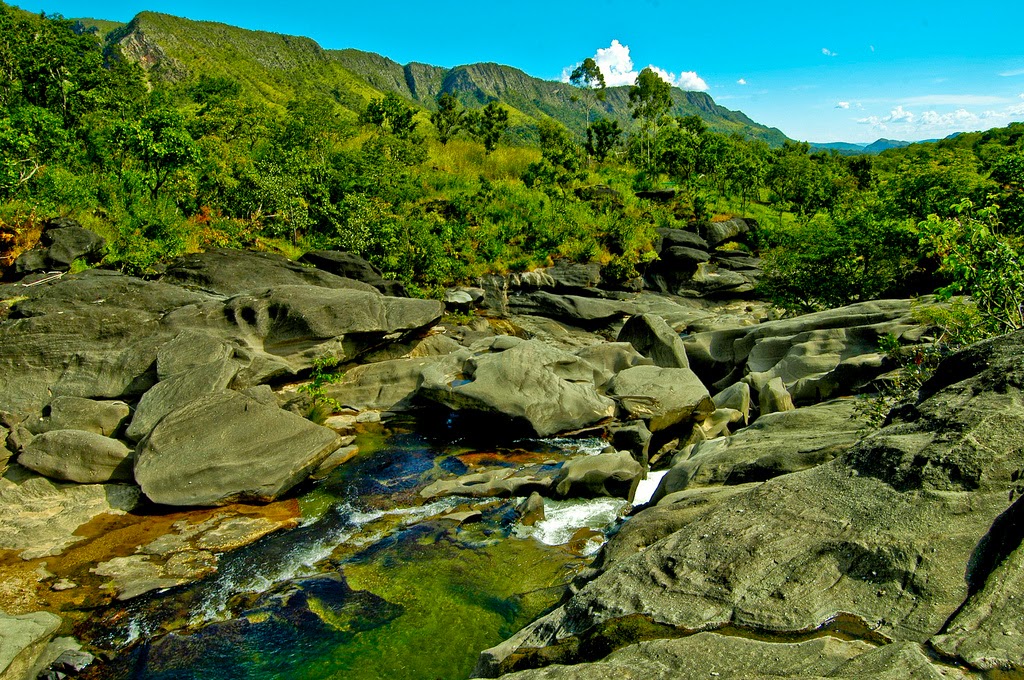 Alam Mengembang Jadi Guru: Vale da Lua di Brazil