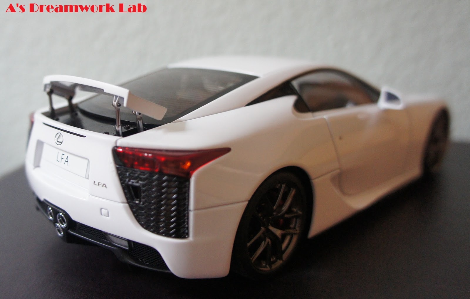 A's DREAMWORK Lab: Lexus LFA 1:!8 autoart