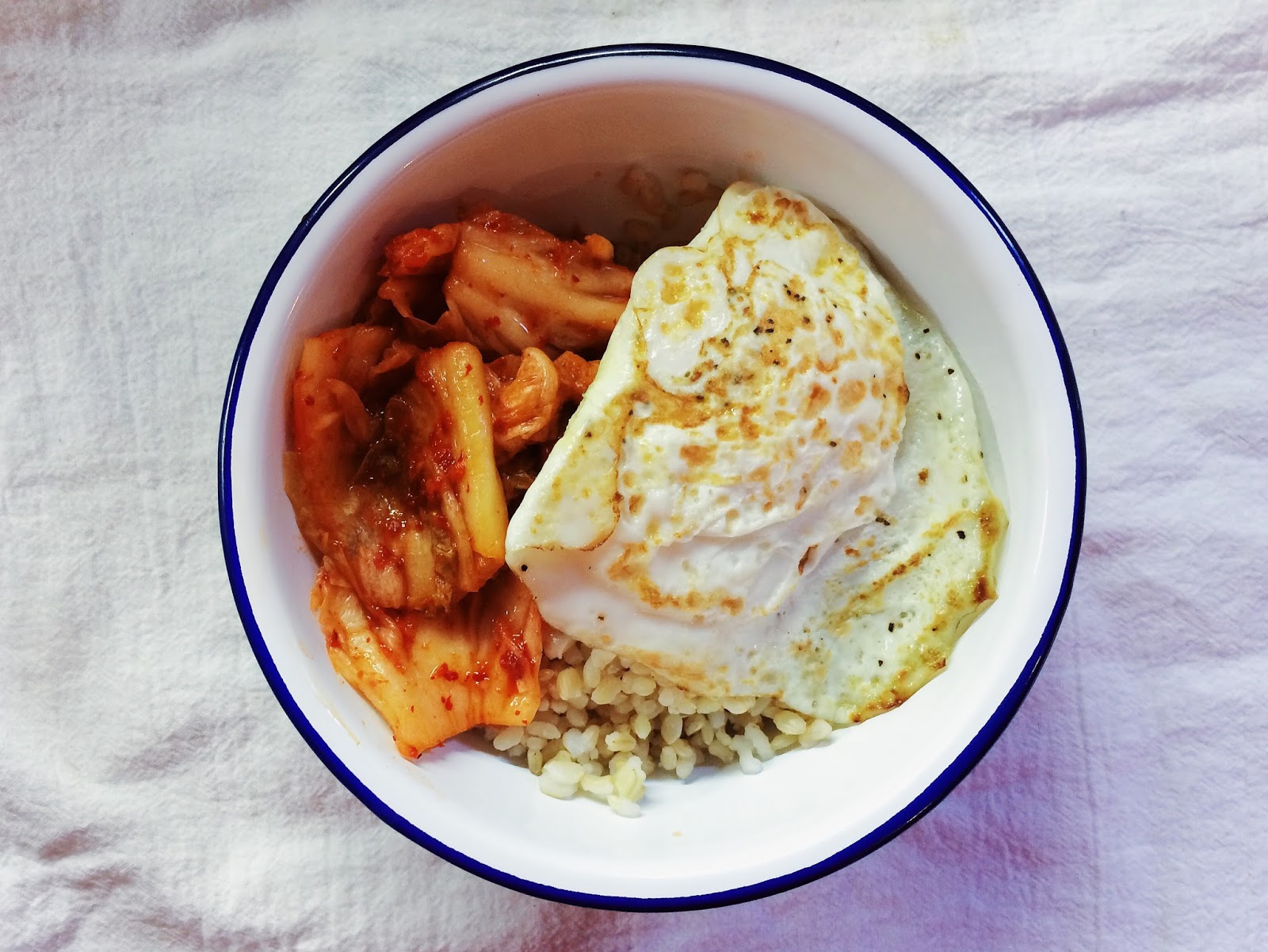 HEY NATALIE JEAN: NAT NESTS | KIMCHI DINNER FOR ONE
