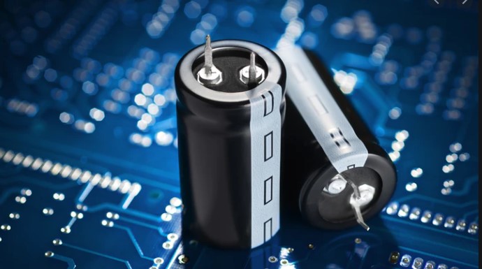 Capacitor basic: How it works & its working principle