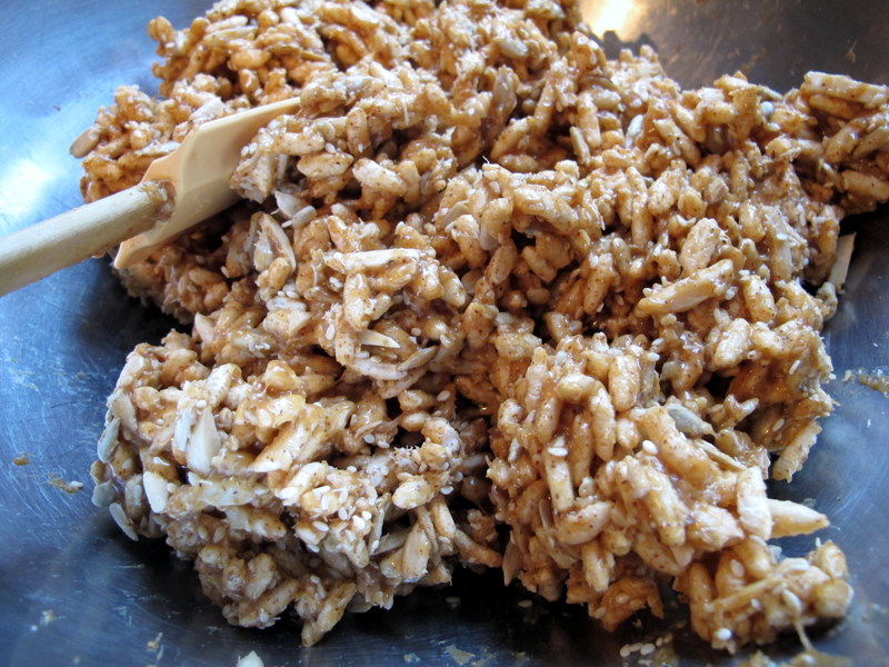 Fishtails and Pearls: Chewy Puffed Rice Bars