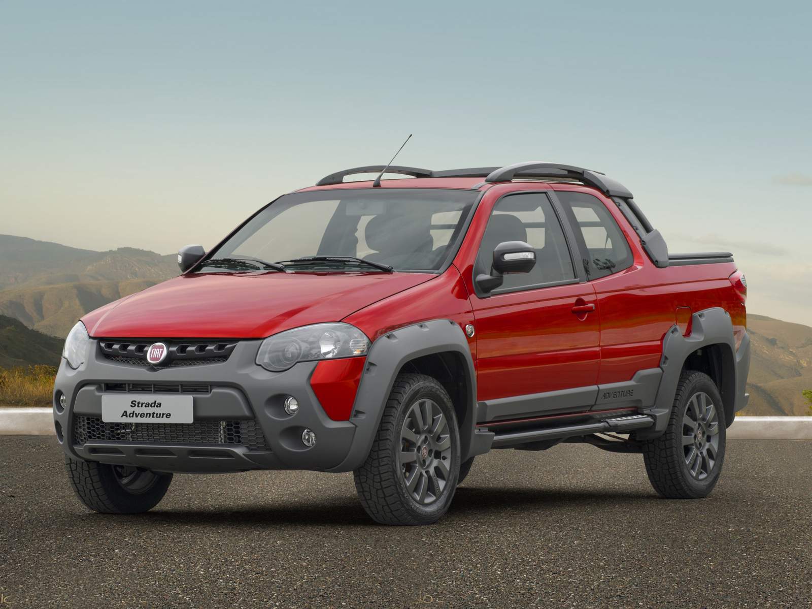 Fiat Strada 2017: preços, consumo, versões e detalhes