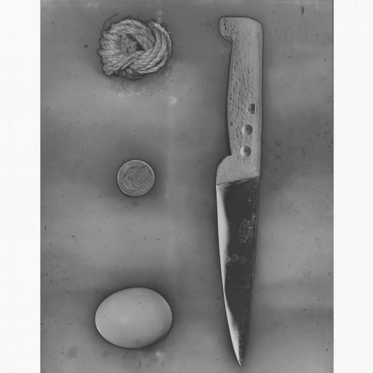 Vive, que no es poco.: Raoul Ubac: Pintor, escultor, fotógrafo y ...